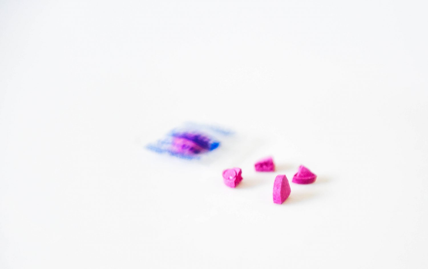 What is a plaque disclosing tablet and how do I use it at home? - Kids ...